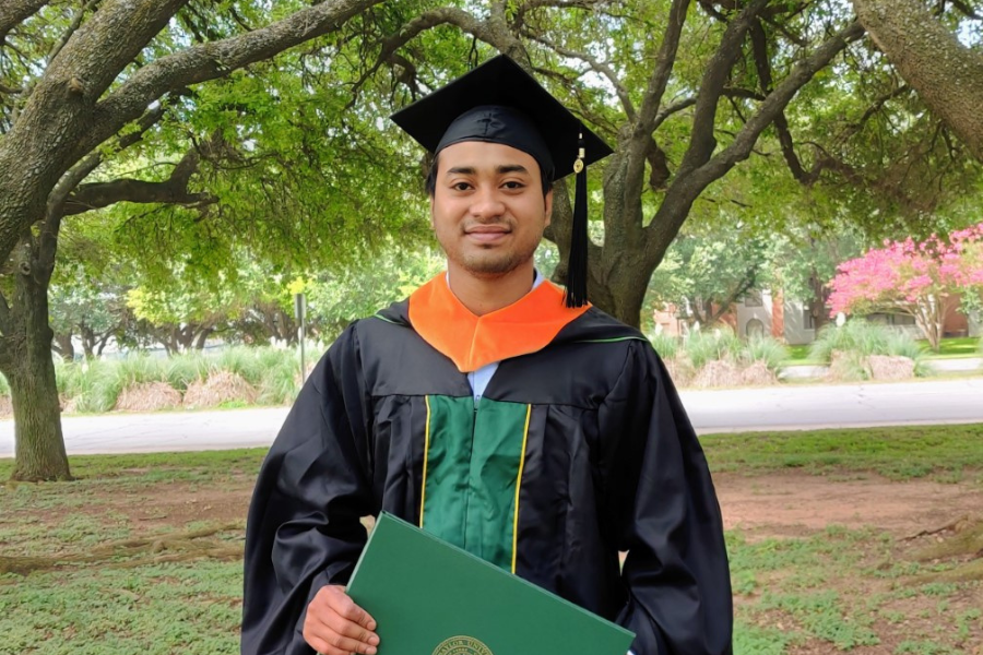 Amazon software development engineer Dipta Das shares his experience with Baylor Computer ...
